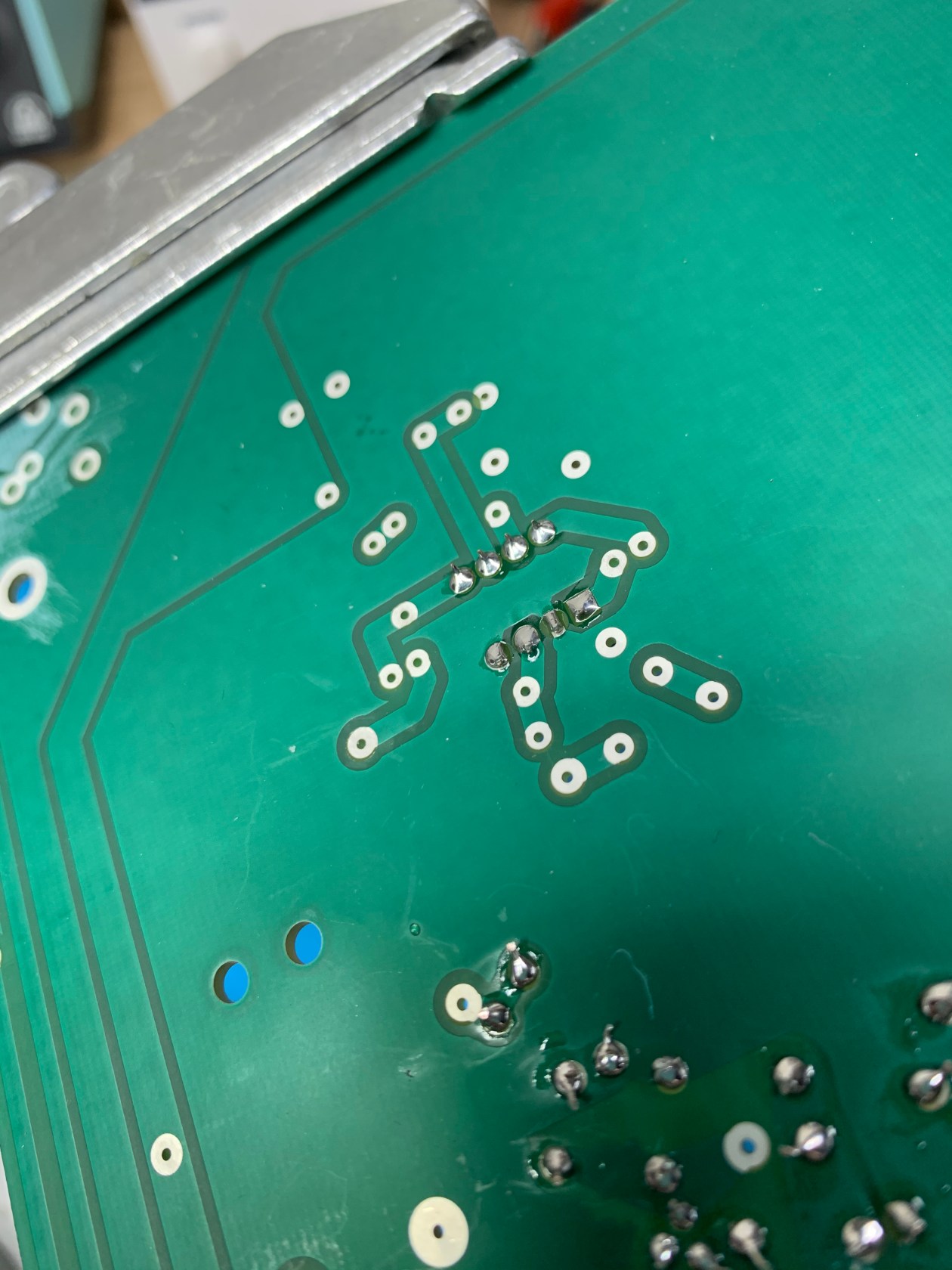 Reviewing the MFJ 8100K World Band SW Receiver Kit – grouchyfarmer