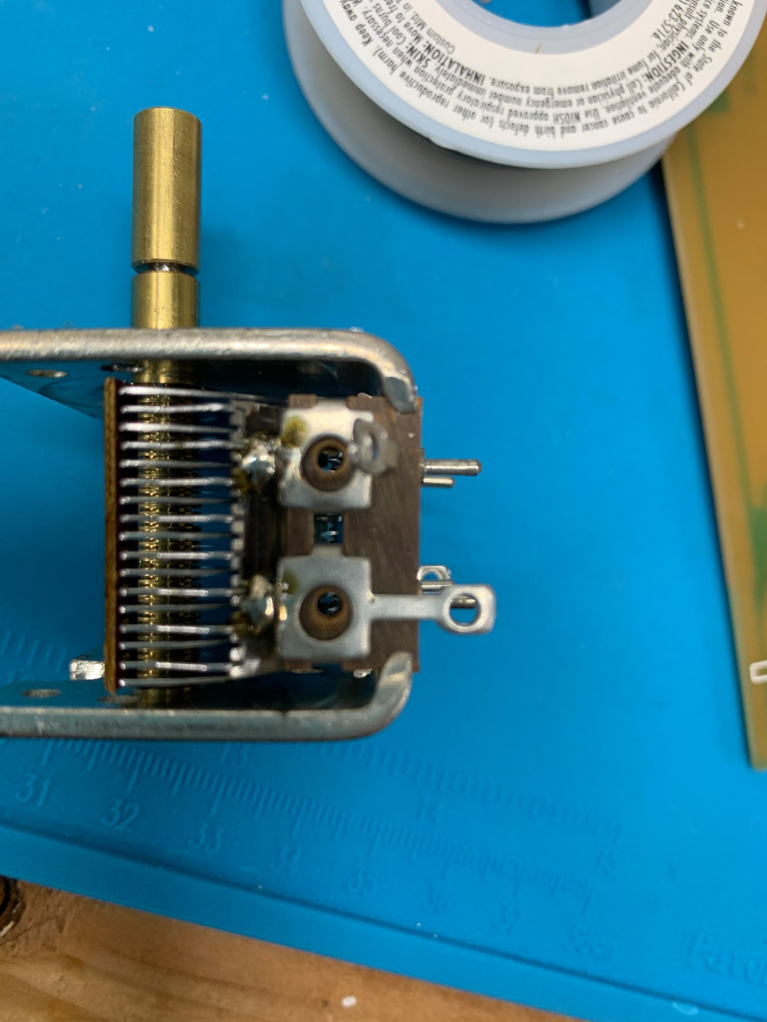 Reviewing the MFJ 8100K World Band SW Receiver Kit – grouchyfarmer